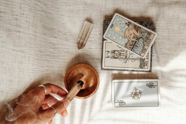 You Pulled the Star Tarot Card - What Does it Mean? – Girl and Her Moon